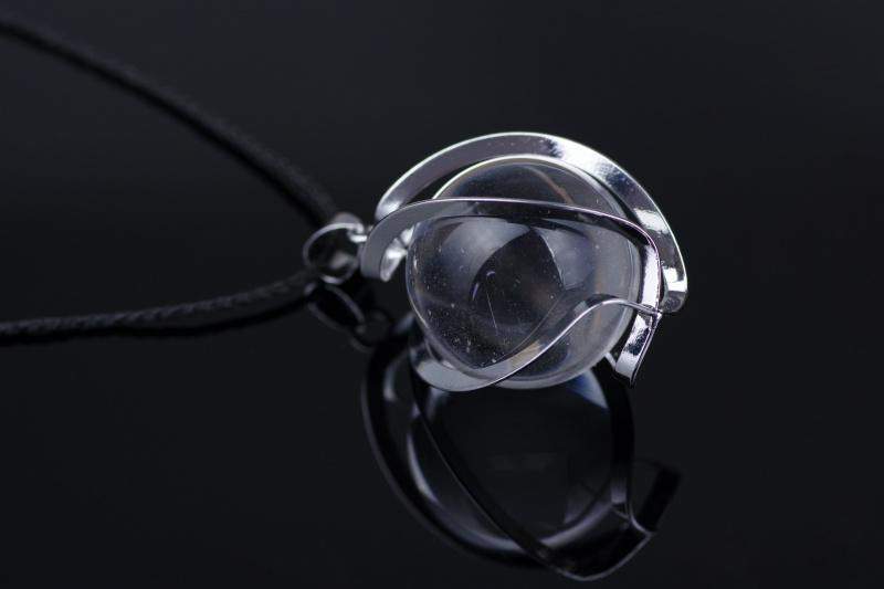 Kalnų krištolas sfera 20mm – Mažas Skaidrus Rutulys | kristalai.eu ...